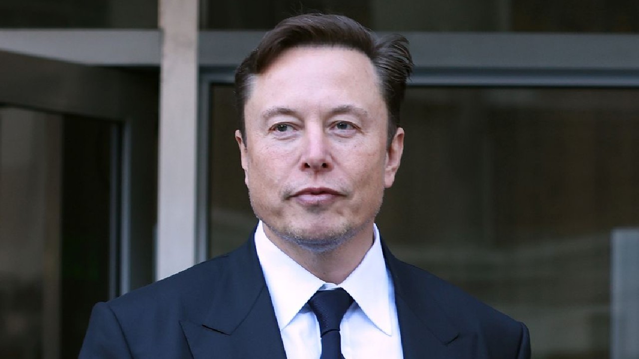 உலகின் நம்பர் 1 பணக்காரர் மஸ்க் | Elon Musk reclaims world's richest ...